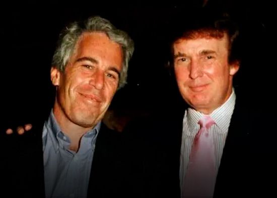 Trump viajo más de lo reportado en el jet de Jeffrey Epstein, según ...
